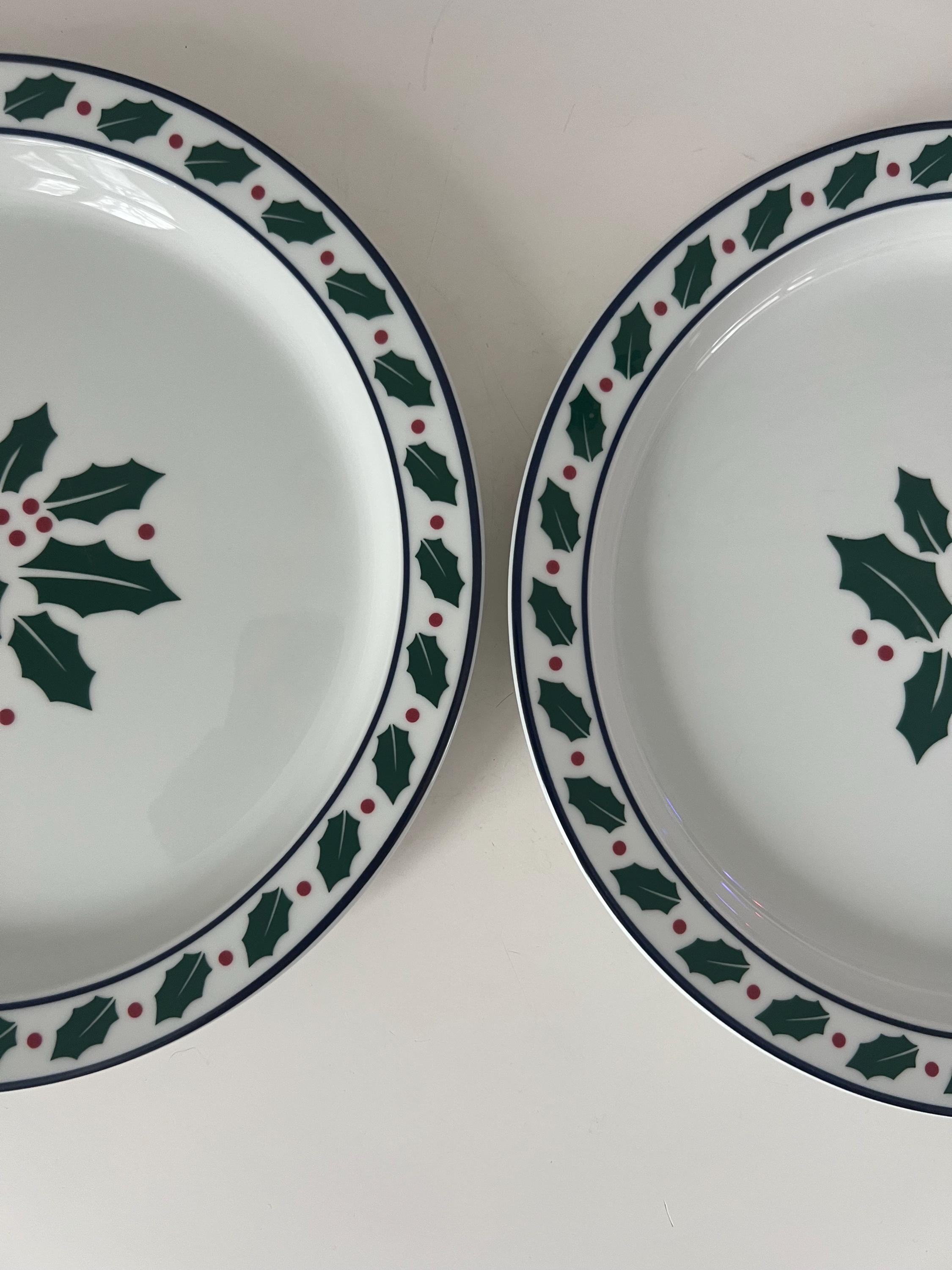 Dansk Bistro Holly Berry Pattern Rim & Center Portugal Set of 2 ...