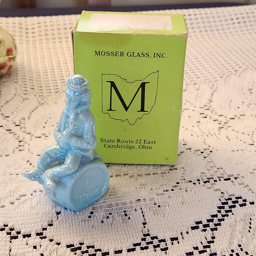 Mosser Glass Clown Poko Street Performer Clown on Barrel With Box All ...