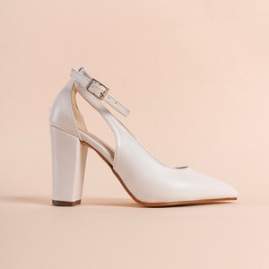 Ivory Wedding Heels, Bridal Shoes, Ivory Pointed Toe Pumps, Ivory Low ...