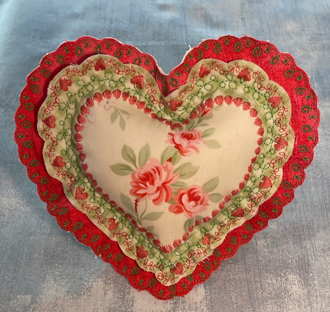 Little Quilted Hearts - Etsy