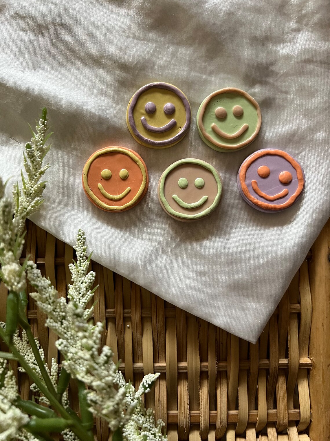 Smiley Face Magnet Set - Etsy