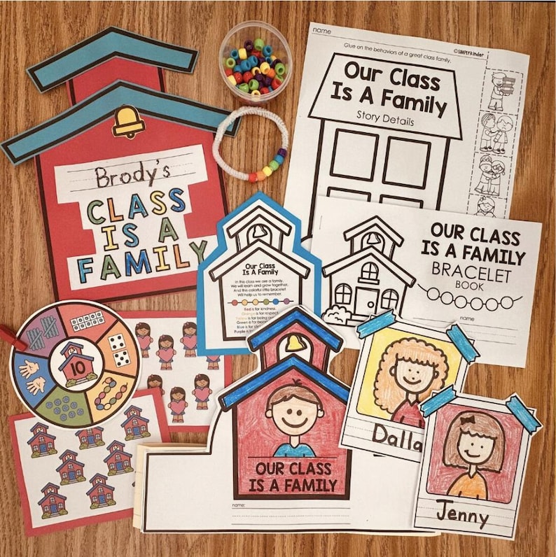 Our Class is a Family Activity, Bracelet, Bulletin Board, Craft, and ...