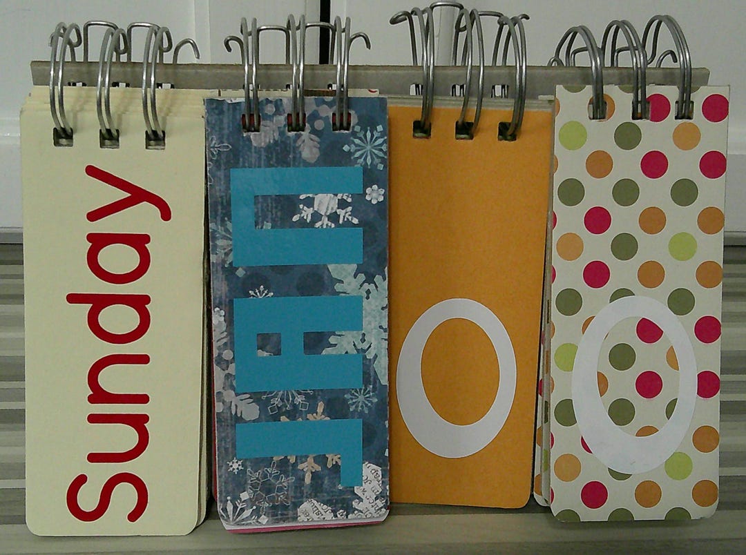 Polka Dot Flip Calendar - Etsy