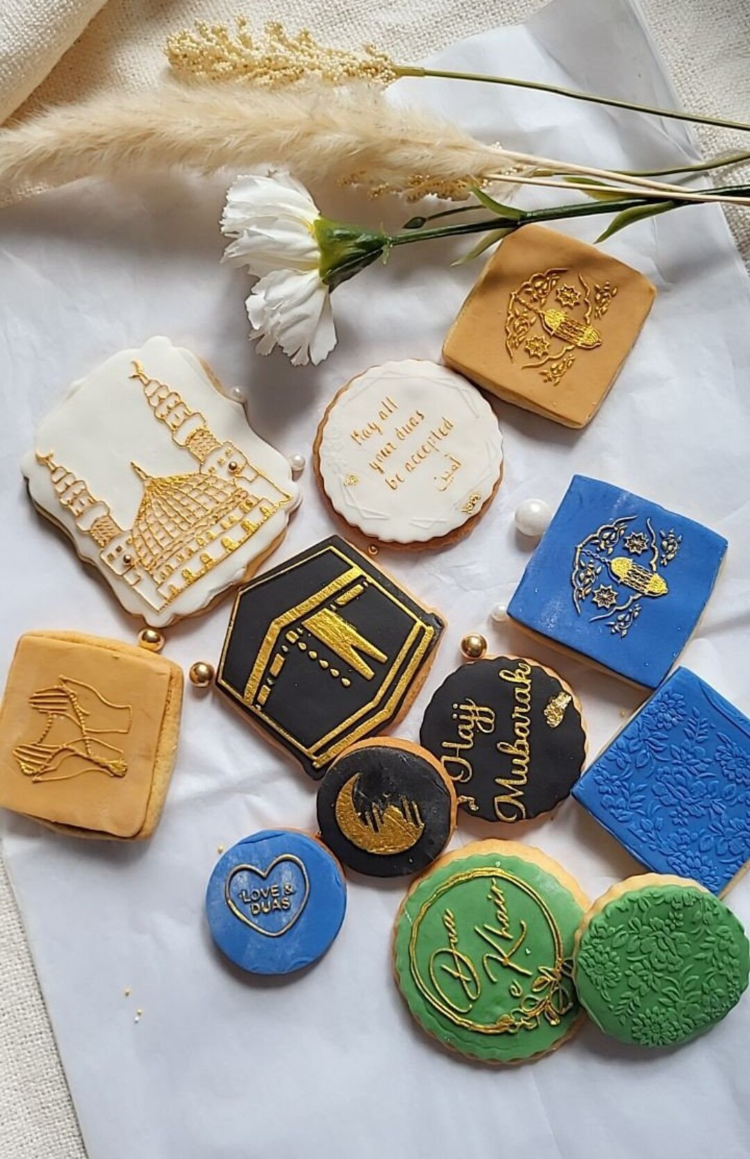 Hajj Mubarak Cookies: Vanilla Fondant, Islamic Gift, Letterbox Treats ...