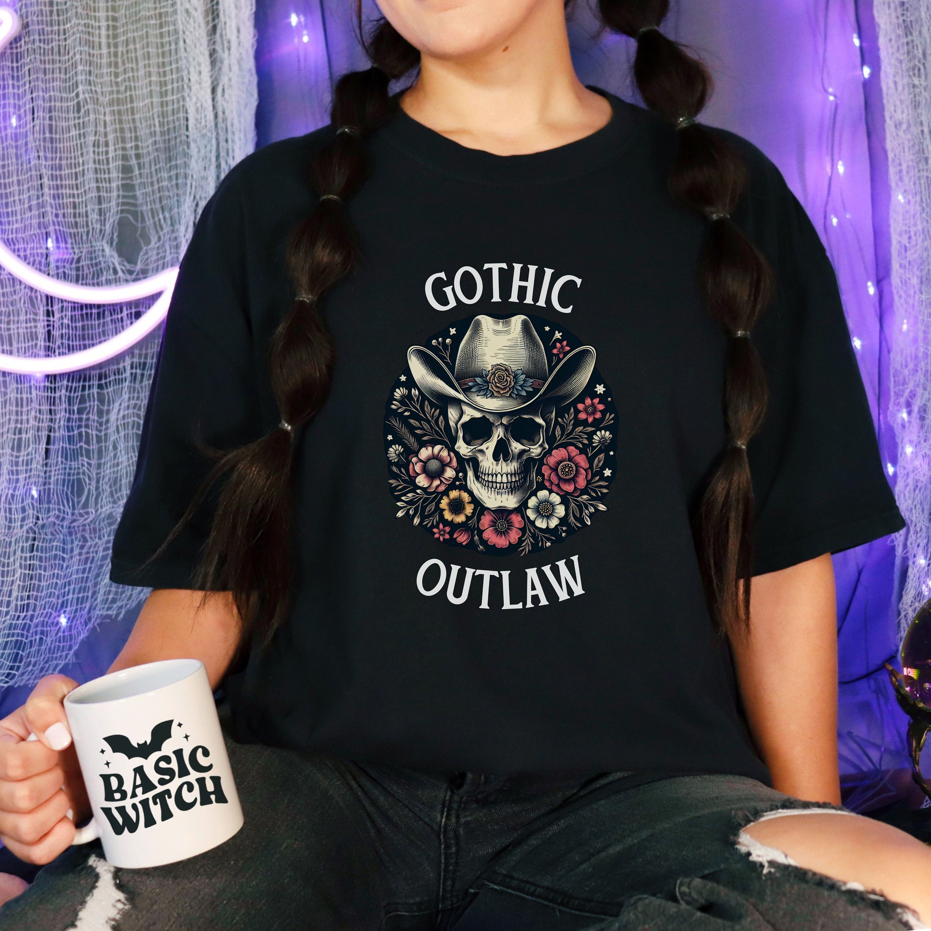 Gothic Outlaw Western Southern Gothic Vibe Aesthetic Tee Skull With ...