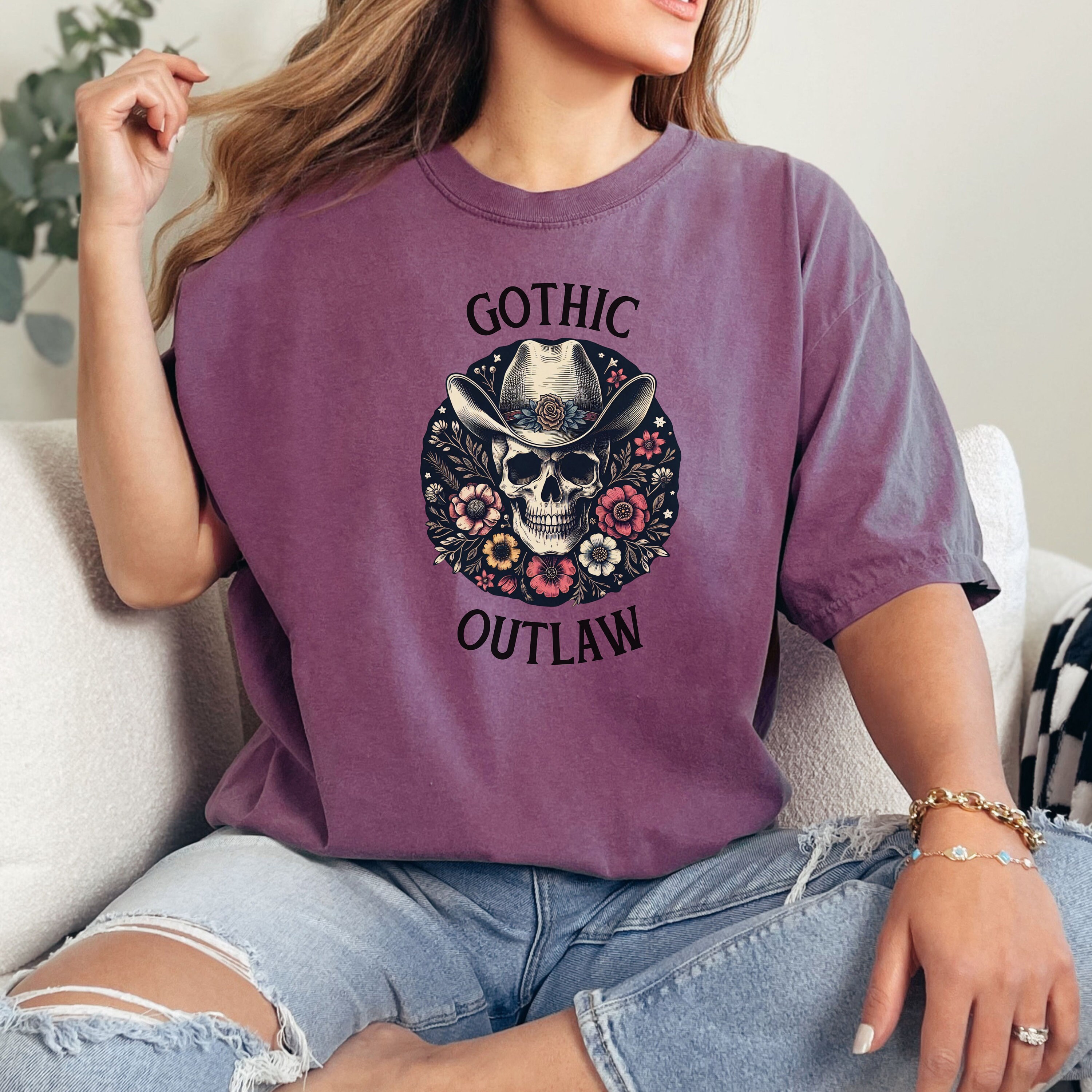 Gothic Outlaw Western Southern Gothic Vibe Aesthetic Tee Skull With ...