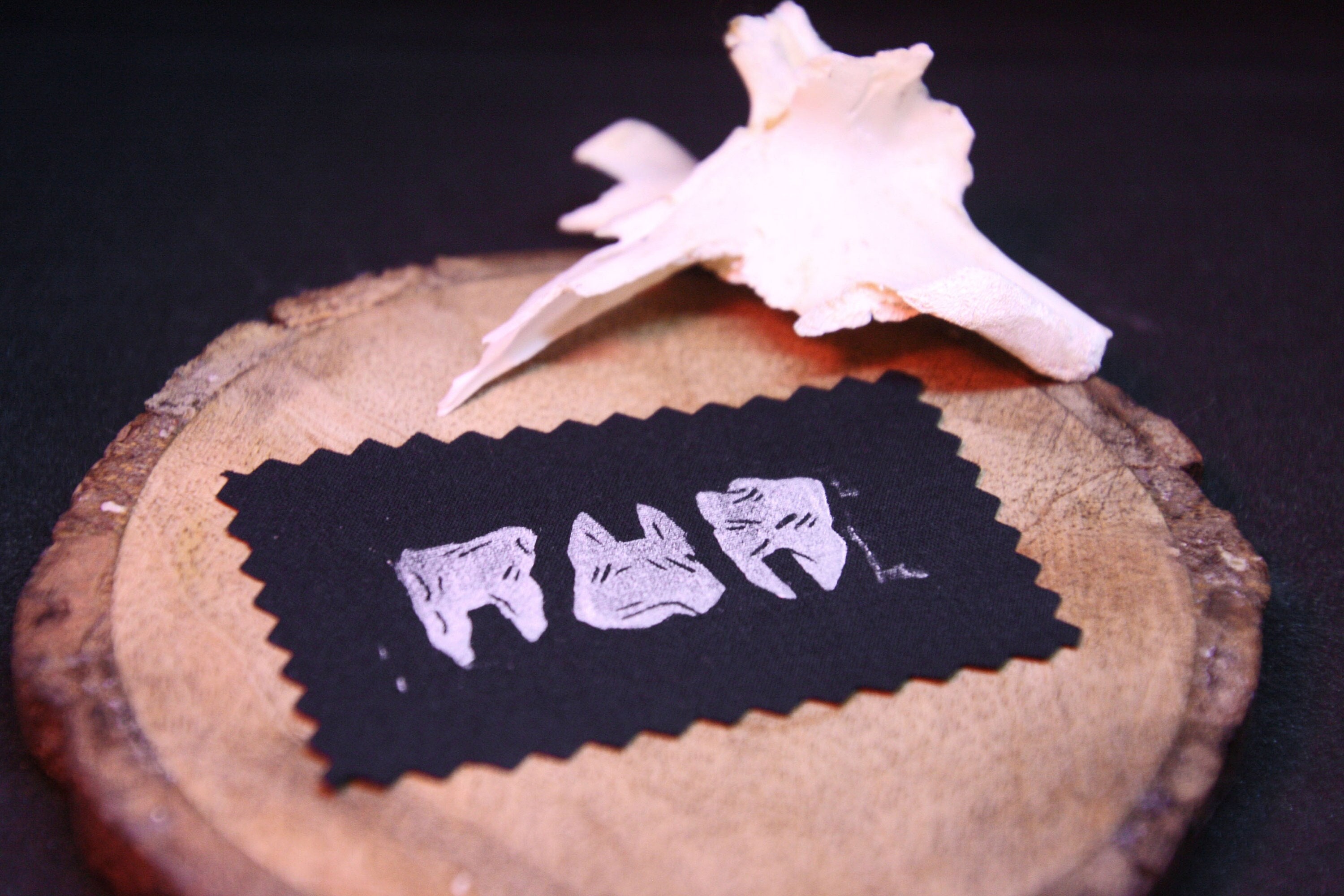 Skin of Your Teeth Small Sew on Fabric Lino Print Teeth Patch - Etsy