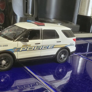 Custom White Police Explorer 2016 Body Style 1:24 - Agency Specific - Etsy