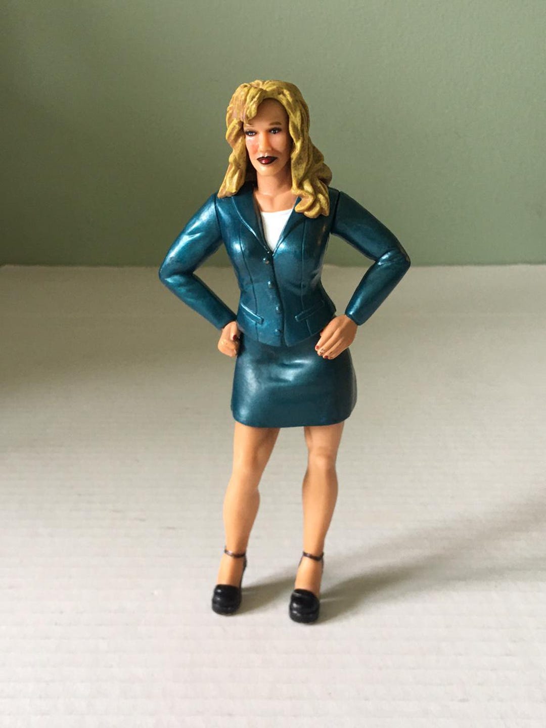 1999 Jakks Pacific Debra Mcmichael Wrestling Action Figure With Skirt ...
