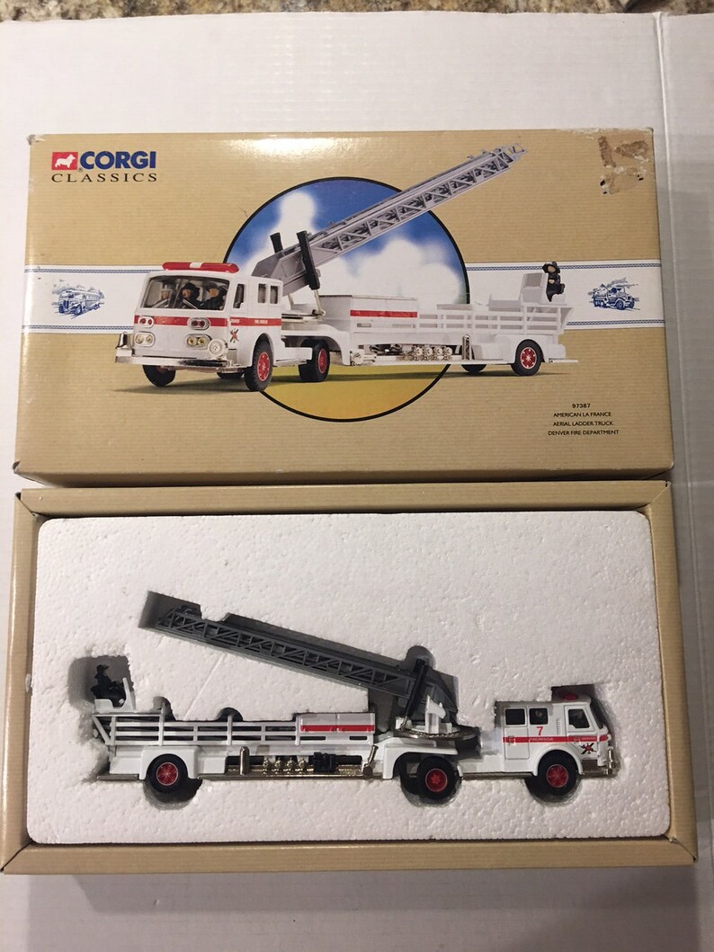1994 Corgi Classics LE American Lafrance Denver FD Aerial Ladder Truck ...