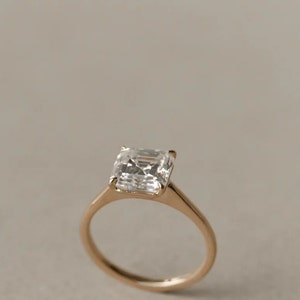 14k Solid Yellow Gold, Minimalist 2 CT Asscher Cut Solitaire Ring ...