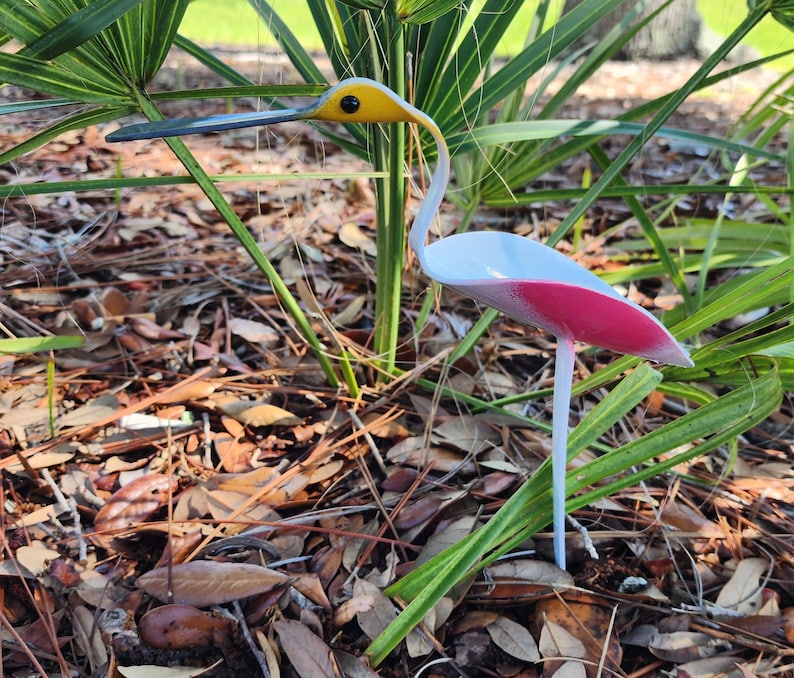 Spoon Bill With Gray Beak-garden Stake - Etsy