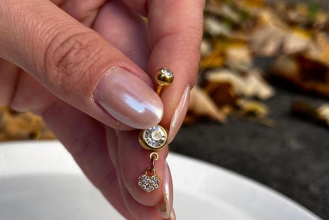 Gold Heart Belly Button Piercing, Natural Diamond Dangled Heart Belly ...