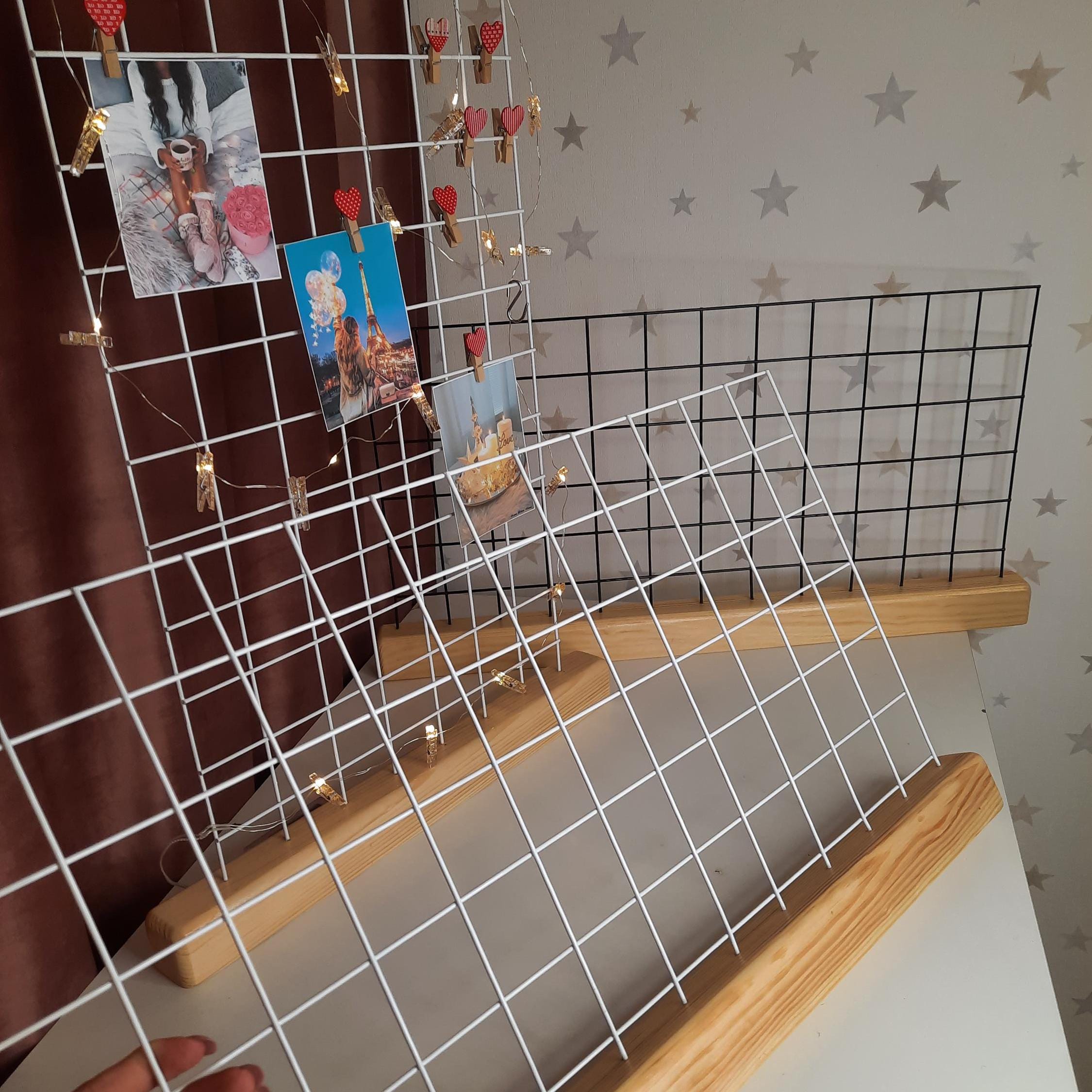 Creative Table Photo Display, Black and White Wire Grid Panel Organizer ...