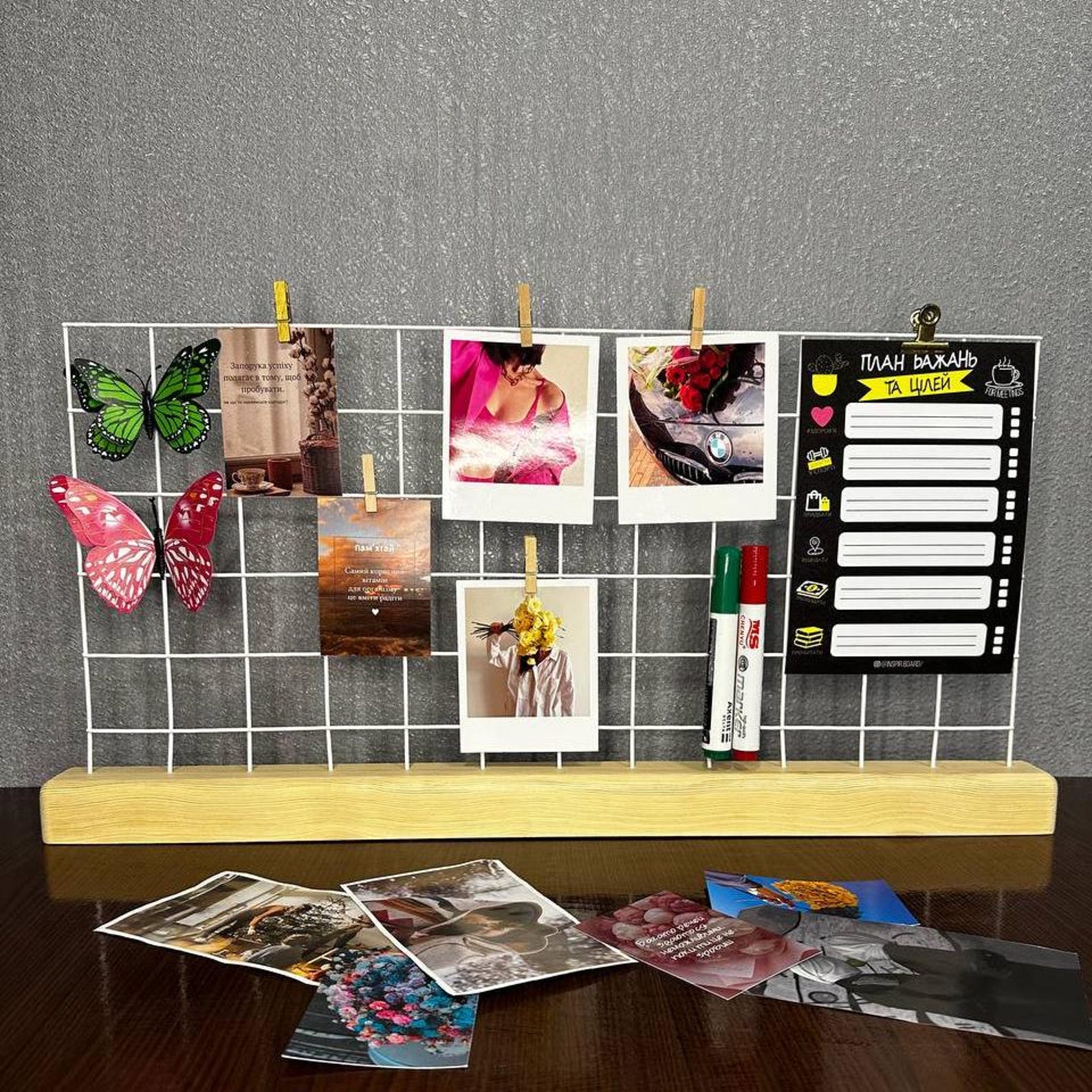 Big Wire Notice Board Organizer, Big Tabletop Photo Hanger, Study Room ...