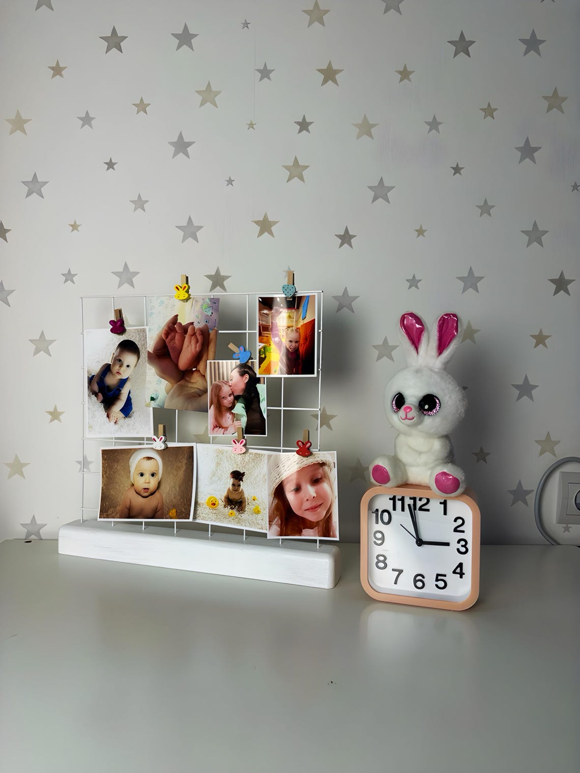 Metal Table Memo Board Organizer Stand, Wire Photo Grid for Desk ...