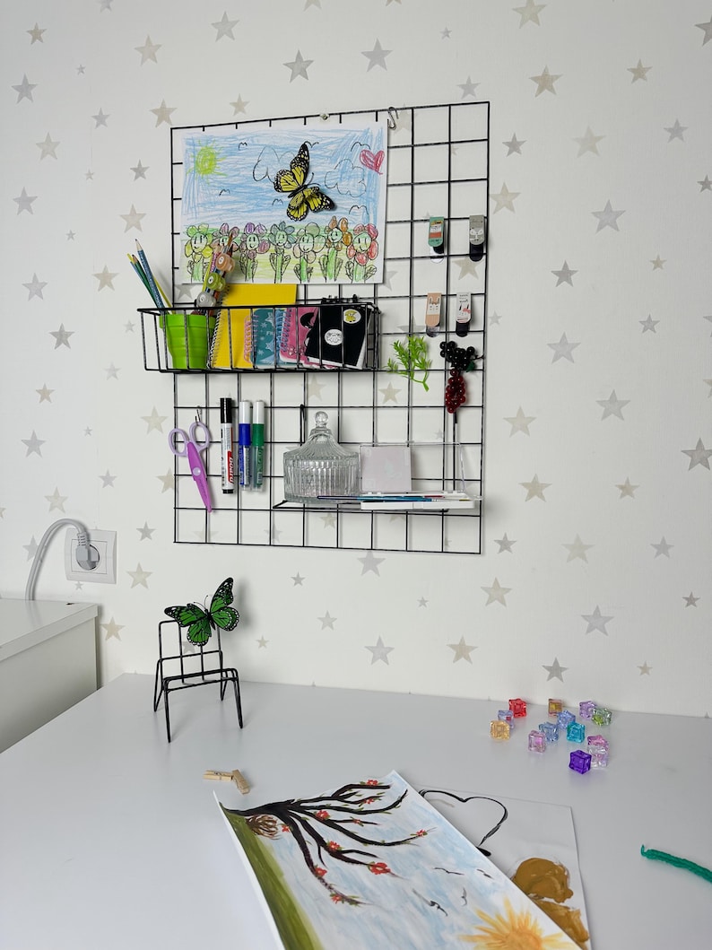 Kids Memo Board Organizer, Wall Wire Grid Organizer for Art, Photos ...