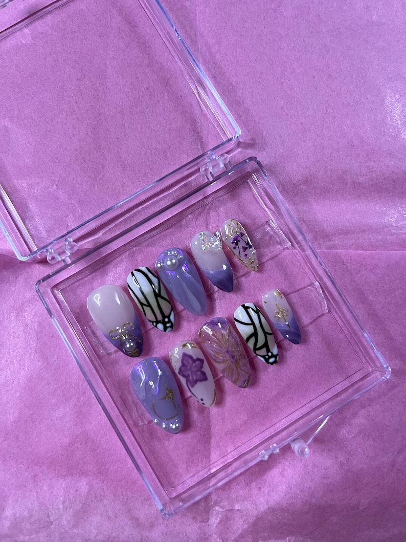 REPLACEMENT Demon Slayer Shinobu Kocho Inspired Nails - Etsy