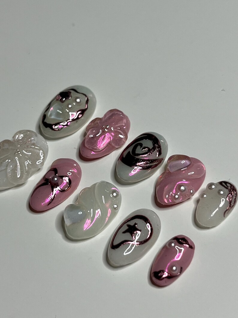 Red Velvet Cosmic Inspired Nail Set - Etsy