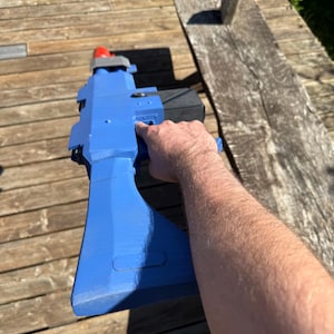 Lasgun / Lasrifle Prop for Grimdark Cosplay by Joespropstore | Cosplay ...