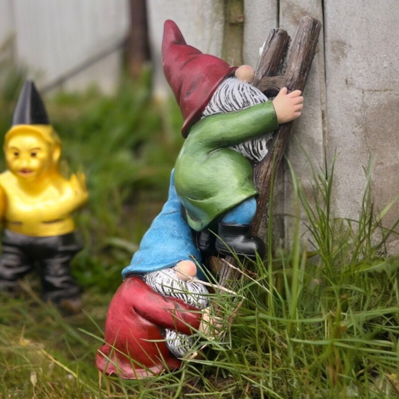 Gnomes Elf Climbing Ladder Tree Face Resin Tree Hugger Fairy Dwarf Tree ...