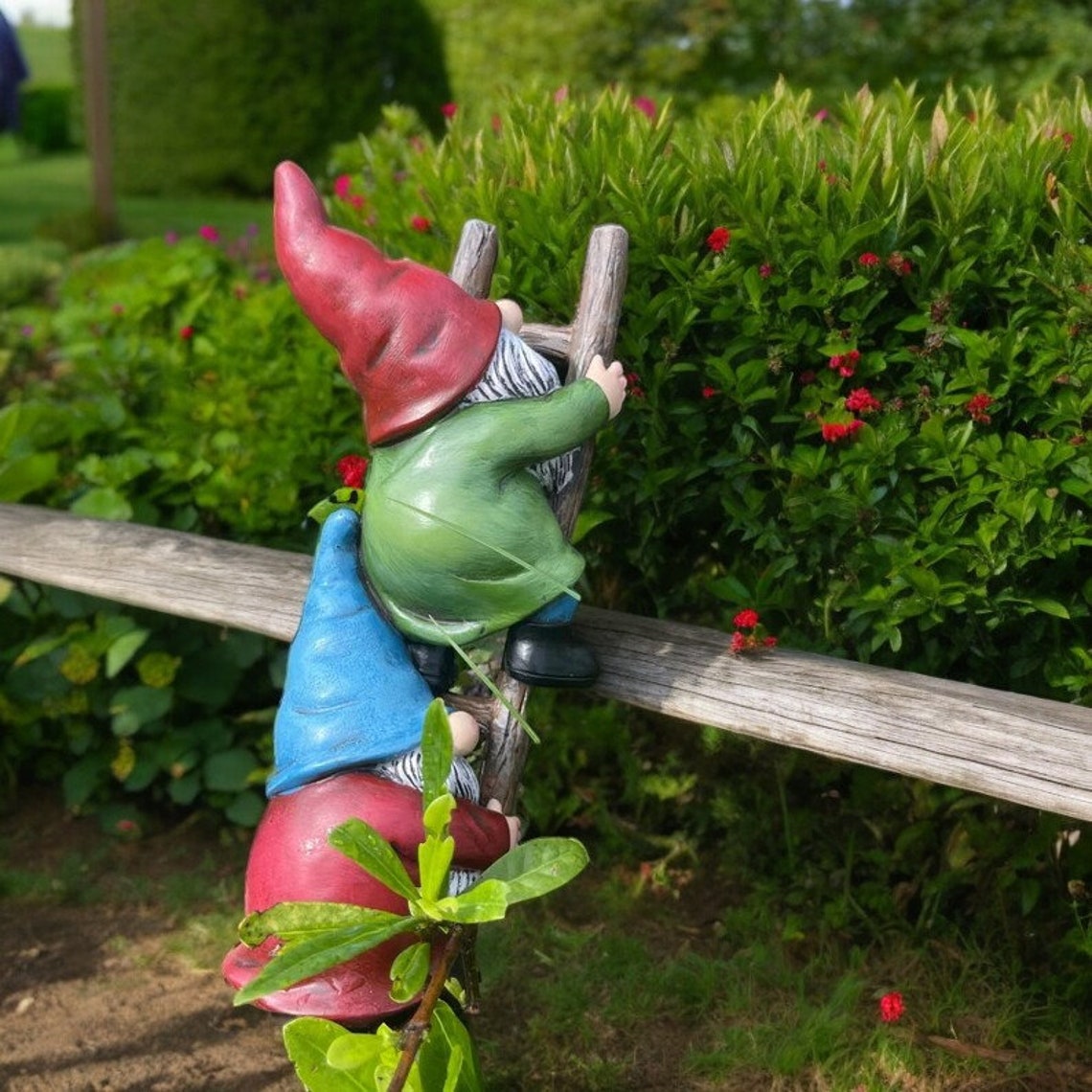 Gnomes Elf Climbing Ladder Tree Face Resin Tree Hugger Fairy Dwarf Tree ...