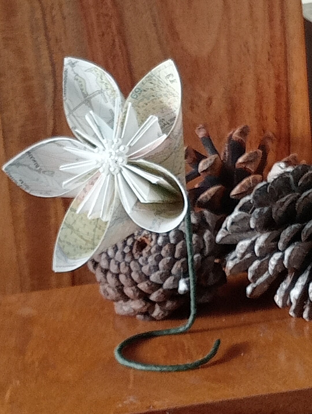 PAPER FLOWER Maps With Stand First Anniversary Paper Gifts Wedding ...