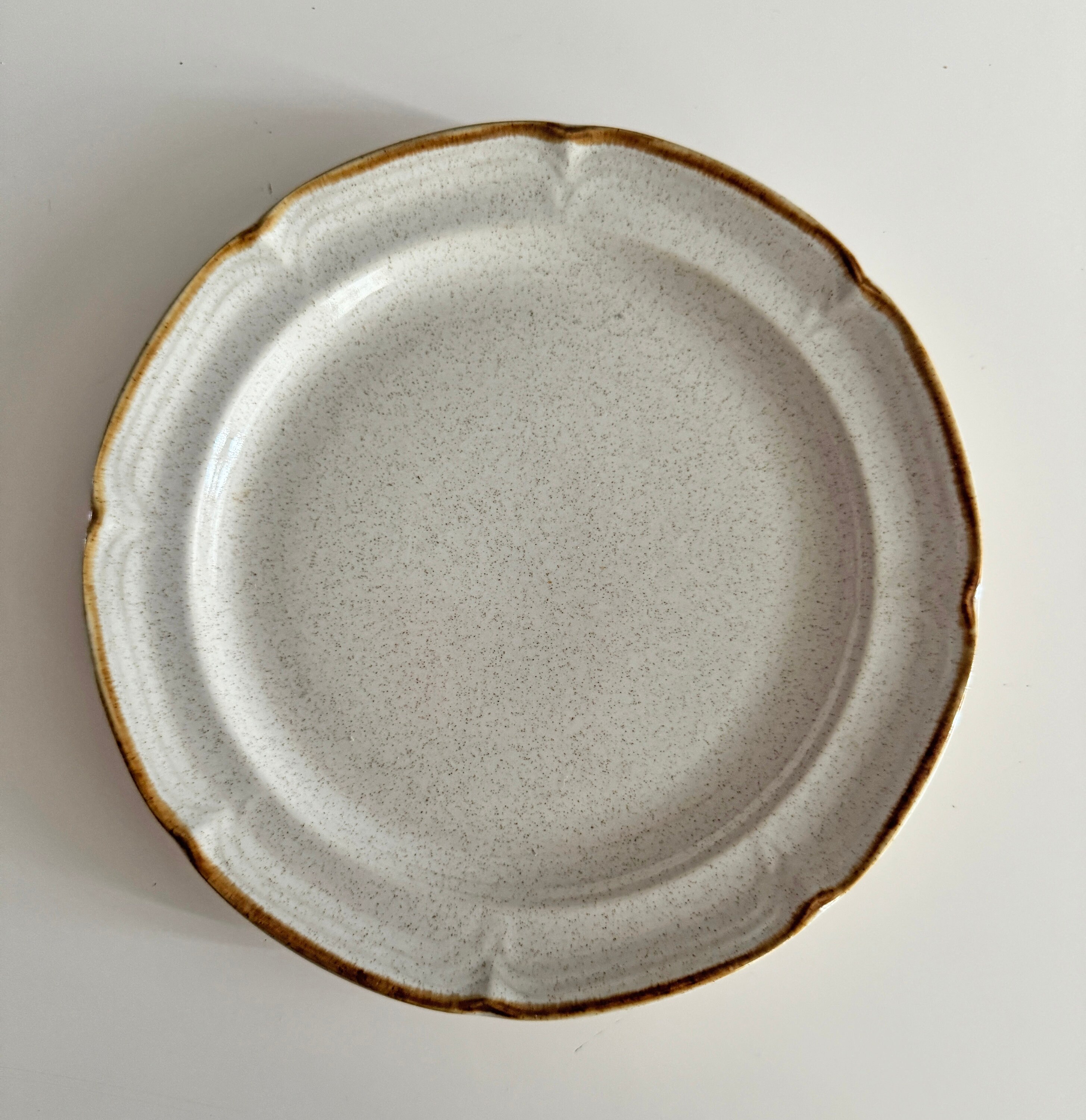 Selection of Vintage Hearthside Hand-painted Stoneware From Japan ...