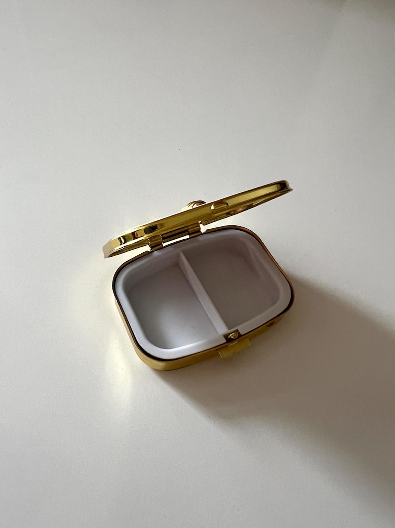 Pill Box With Brass Bee on White Glossy Resin for Mom, Teacher ...
