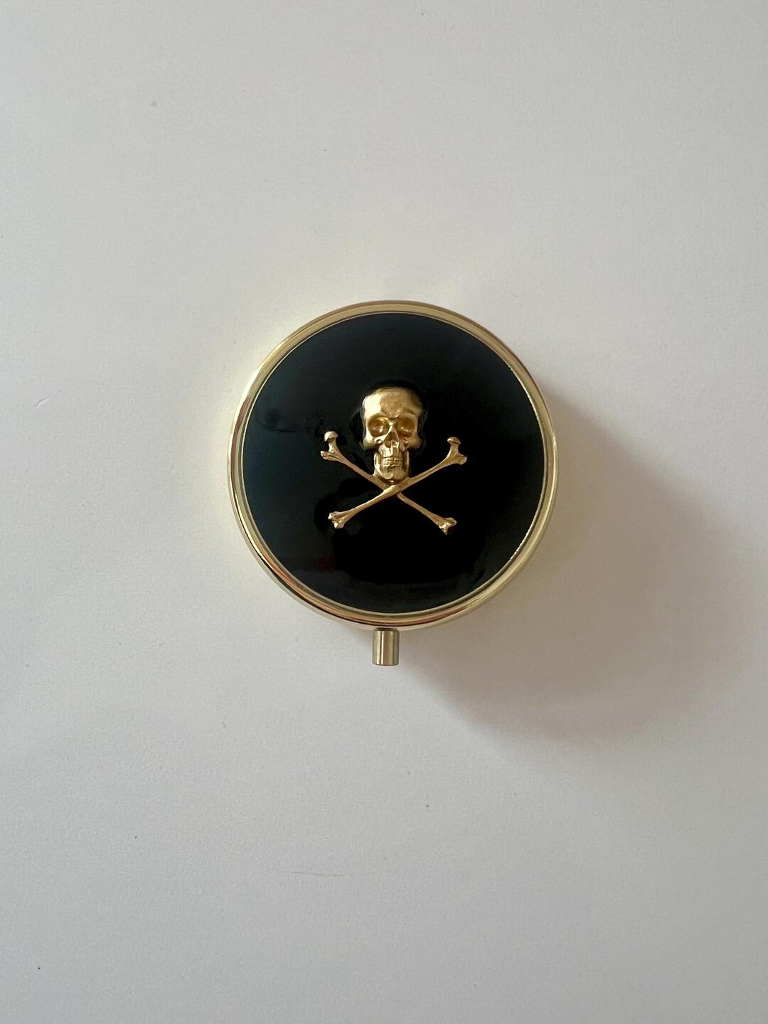Skull Pill Box: Brass Jolly Roger on Black Resin Storage Case - Etsy