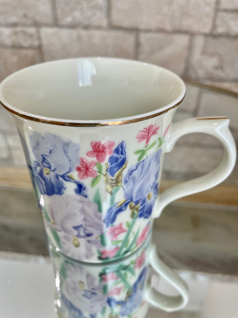 Lenox 1995 Suzanne Clee Iris Flower Blossom 3.5 Fine Porcelain Gold ...