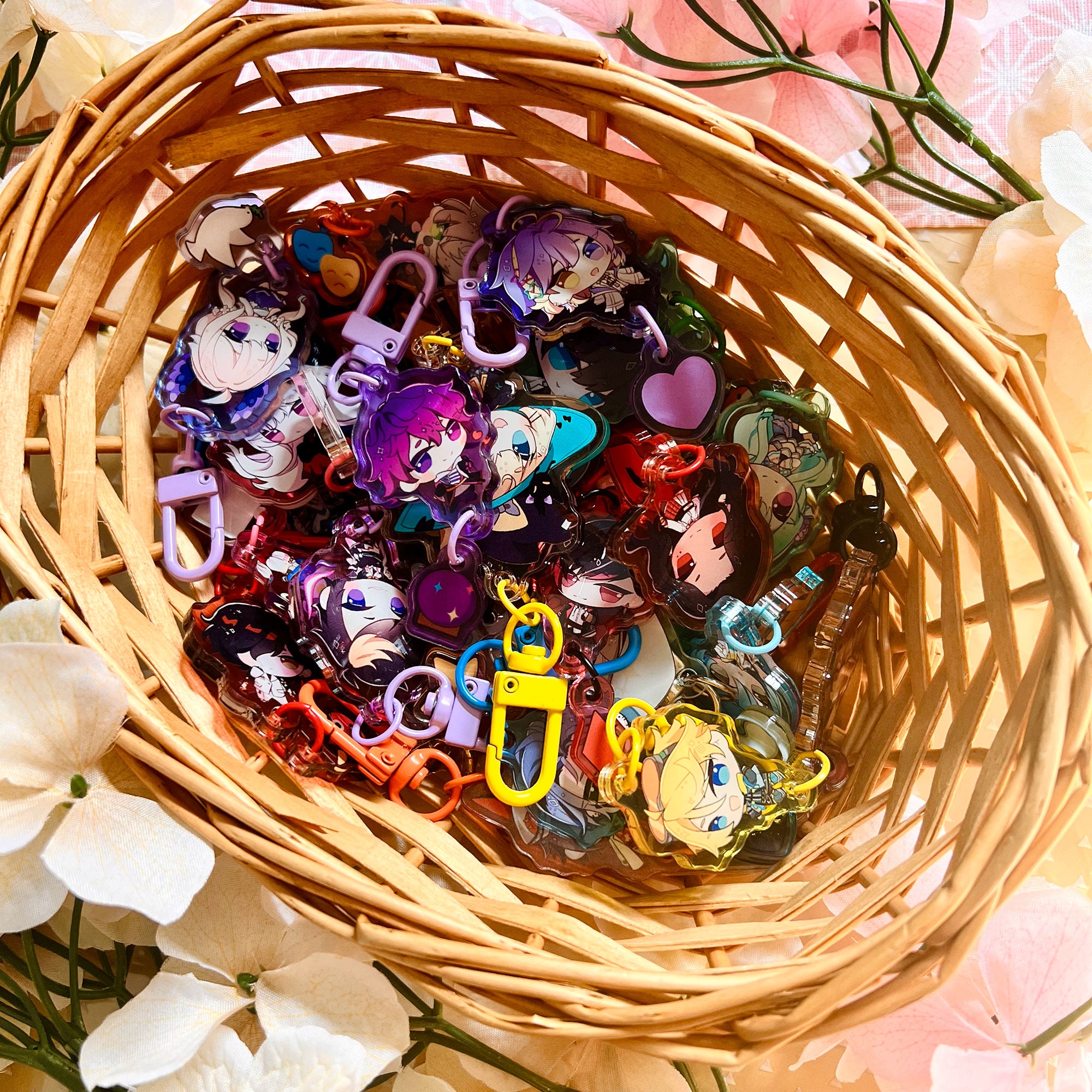 B-grade NIJISANJI EN & JP Oshi-mark Charms - Etsy