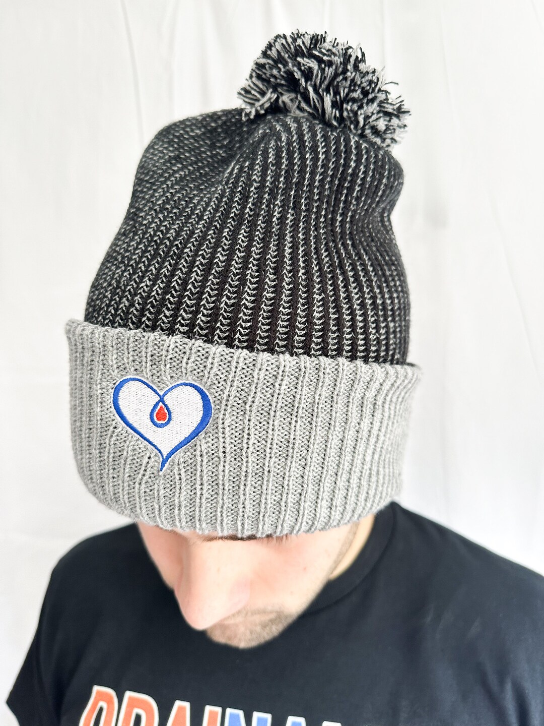 Edmonton Oilers Oil Heart Pom Toque Beanie - Etsy