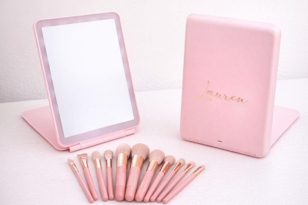 Personalized LED Light up Compact Mirror: Bridal Party Birthday Special ...