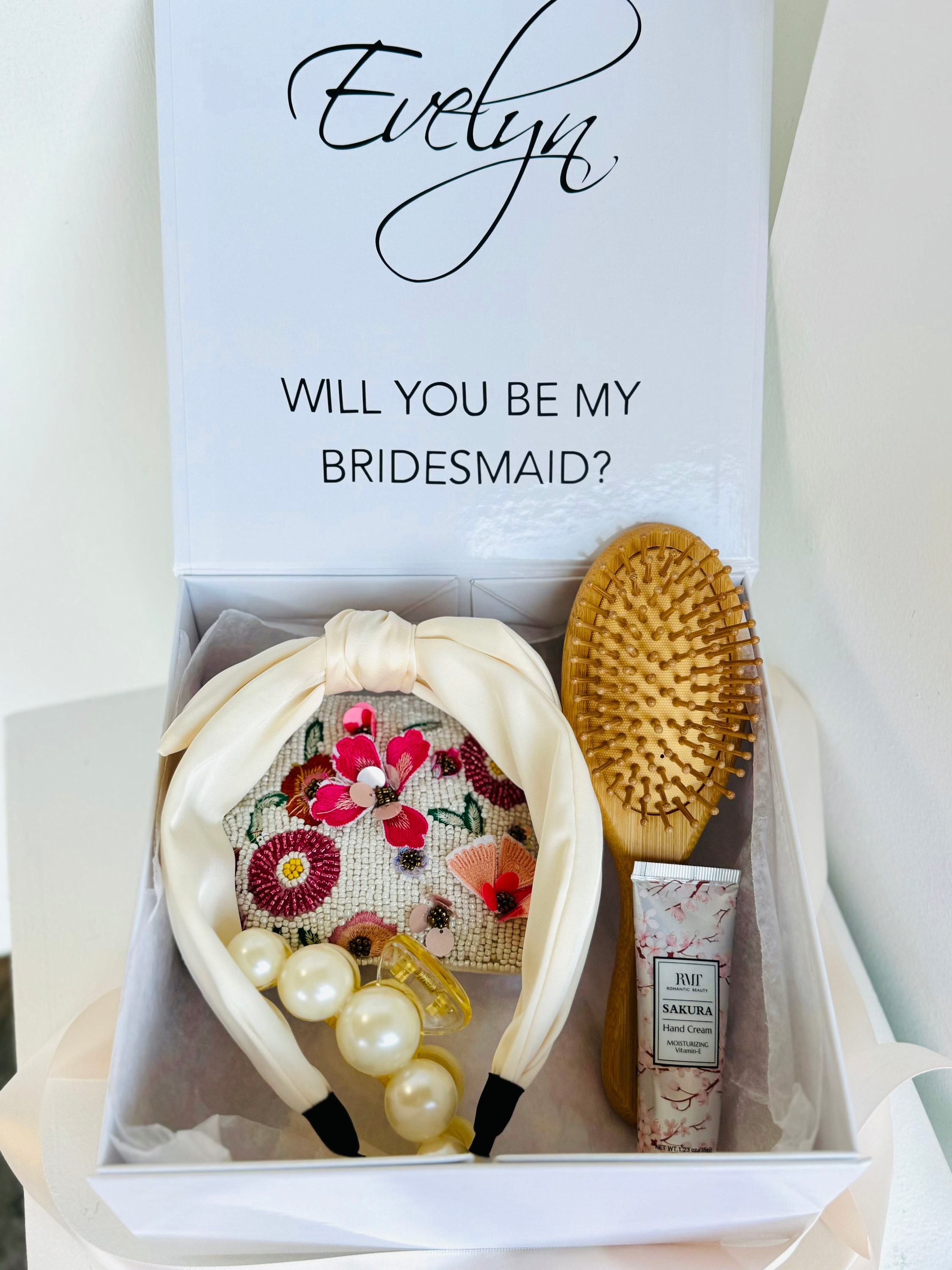 Personalized Bridesmaid Proposal Gift Box: Pearl Accessories Set - Etsy