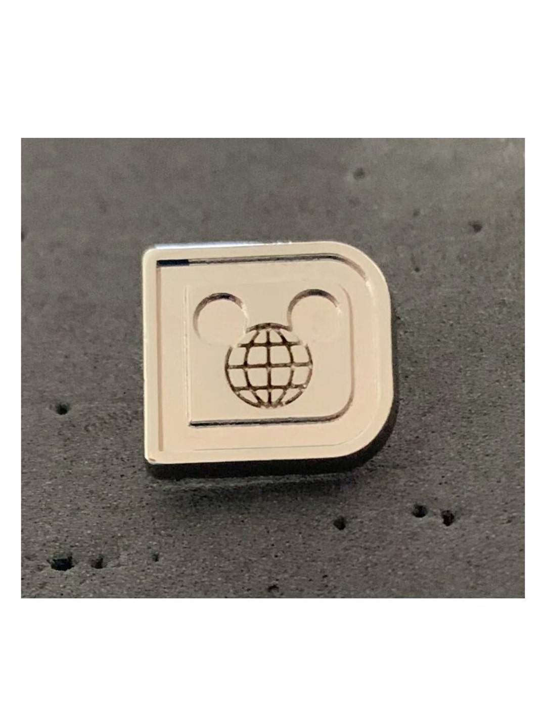 20 Years Iconic Pin Events - Happiest Pin Celebration on Earth - Box D ...