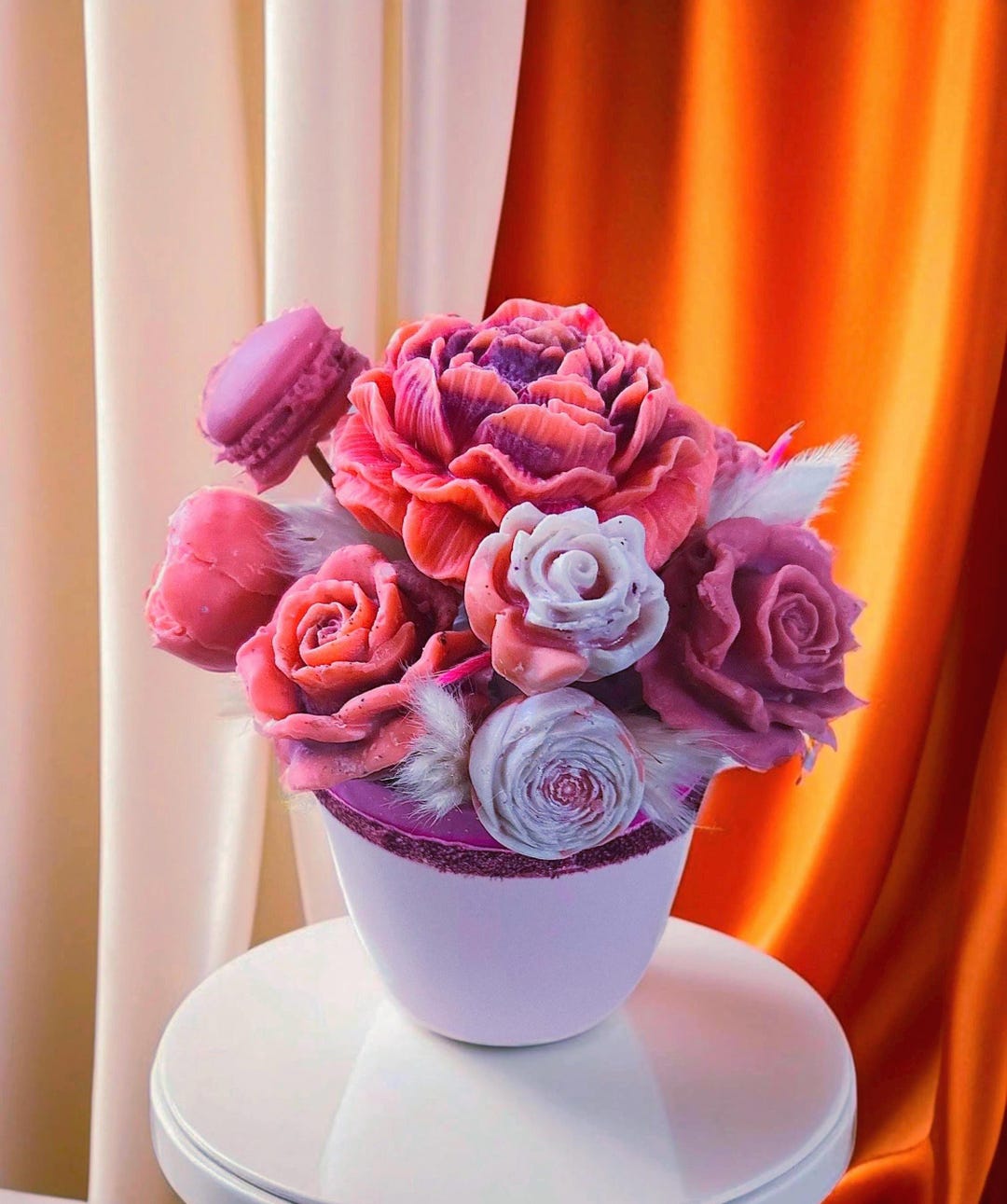 Flower Candle Box With Rose Petal and Sandalwood: Fragrant Floral ...