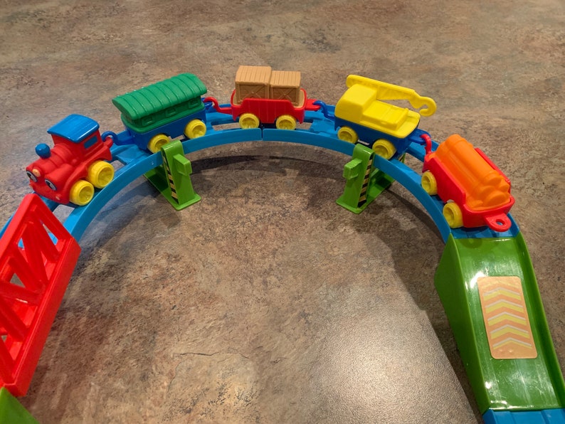 Fun Train Set! Non-motorized Set Complete! Tracks, Bridges, Loops ...