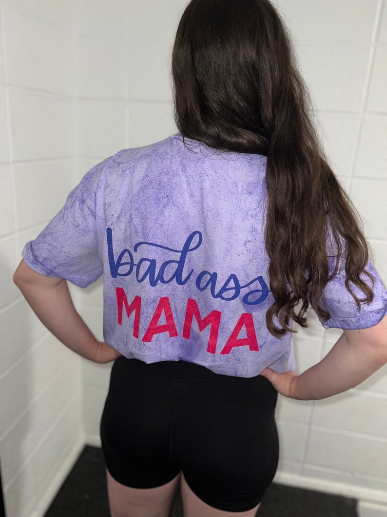 Gift for Mama Young Mom Shirt Trendy Momma T-shirts Badass Mama ...