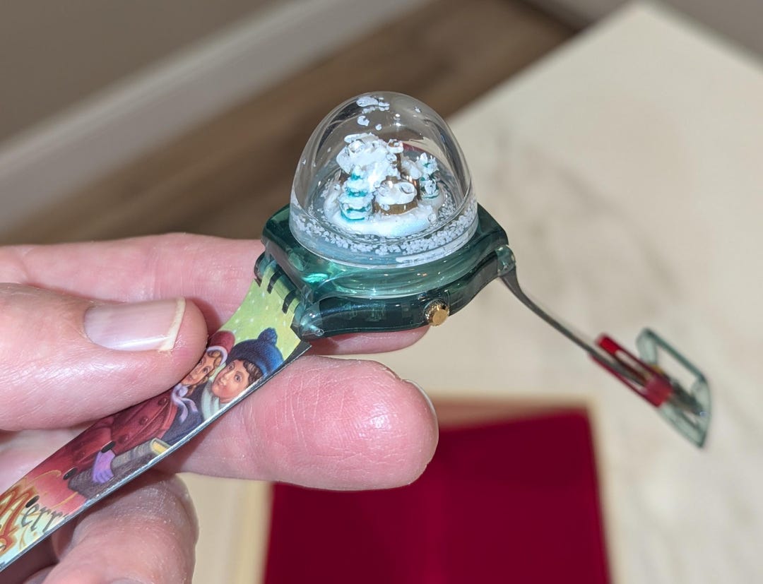 Vintage 1995 Christmas Snowglobe Swatch Watch - Etsy