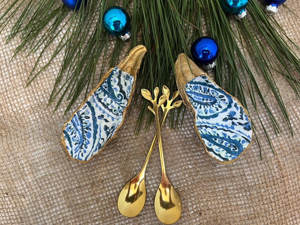 Oyster Shell Salt and Pepper Set With Spoons, Gilded and Decoupaged ...