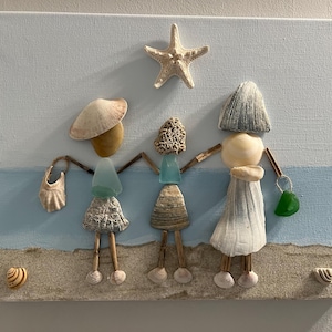 Shell People Beach Picture, Shell Mother or Grandmother With Daughters ...