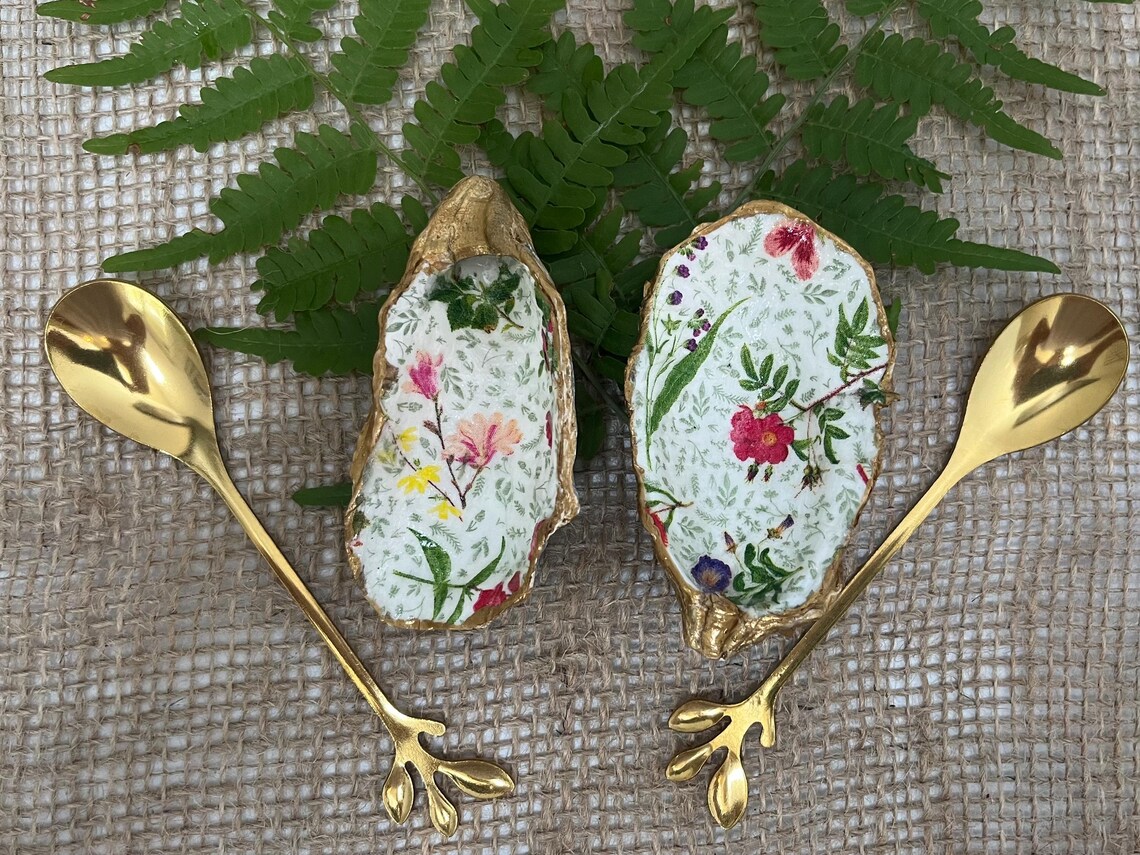 Oyster Shell Salt and Pepper Set With Spoons, Gilded and Decoupaged ...