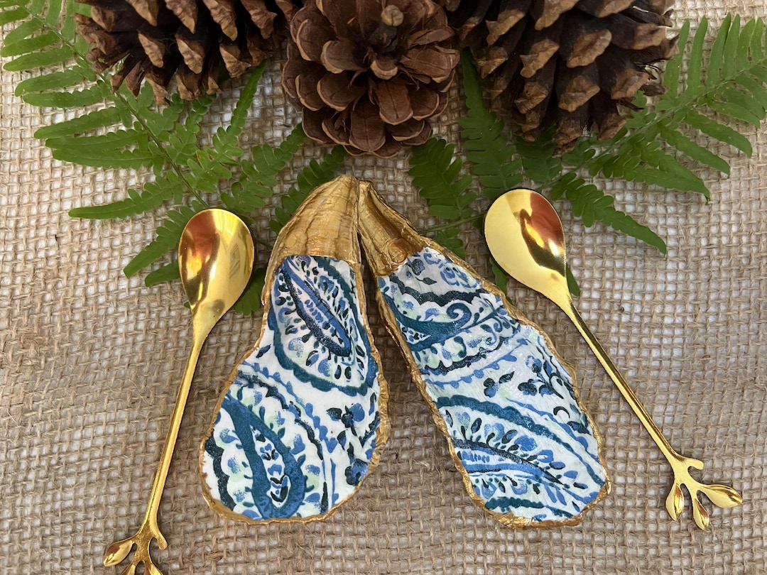 Oyster Shell Salt and Pepper Set With Spoons, Gilded and Decoupaged ...