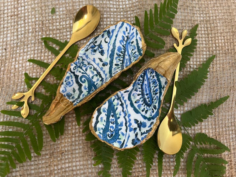 Oyster Shell Salt and Pepper Set With Spoons, Gilded and Decoupaged ...