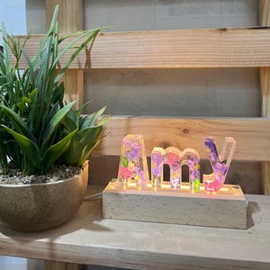 Custom Pressed Flower Name Light | Epoxy Art Desk Lamp | Baby Name Sign ...