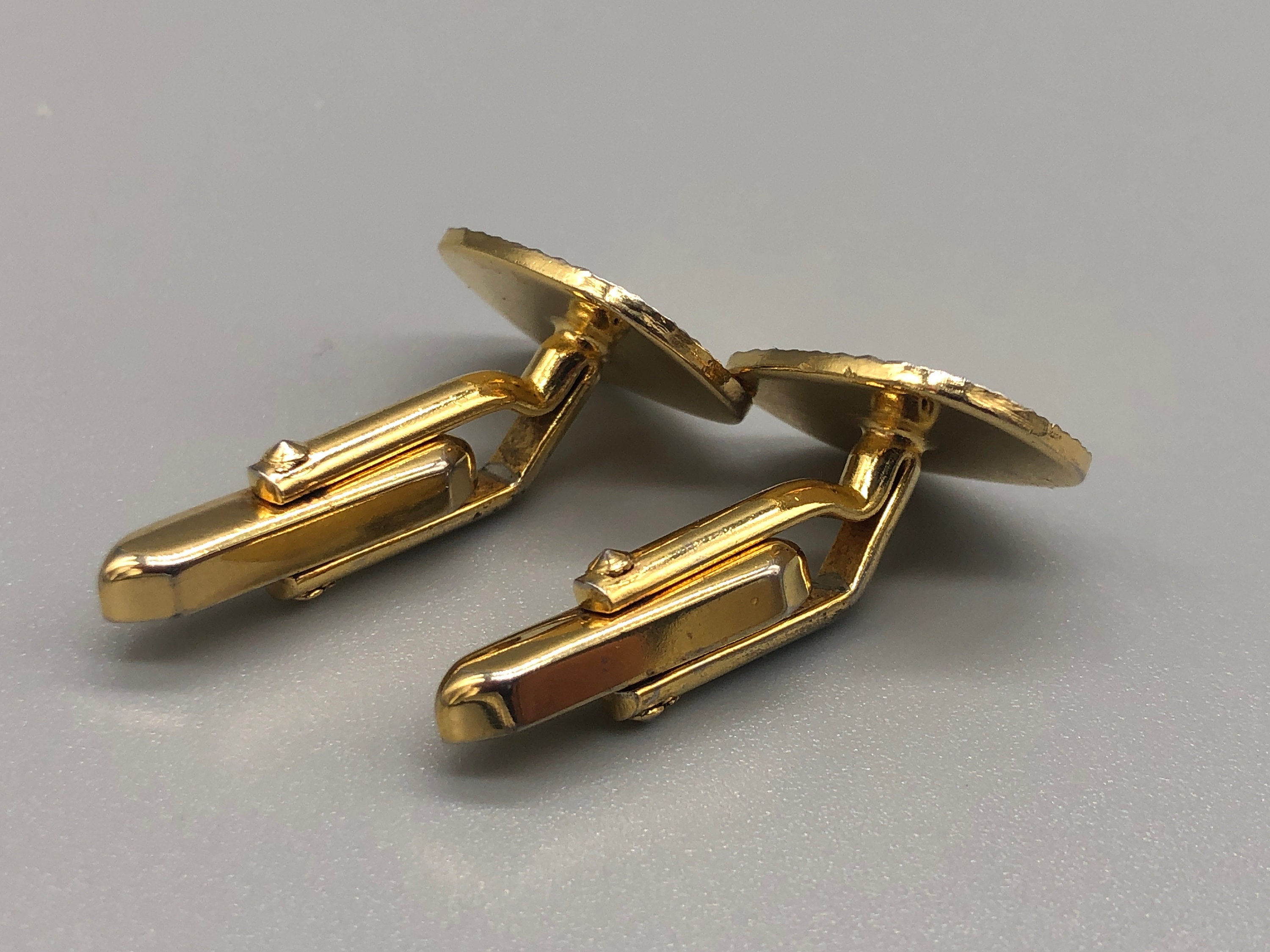 Vintage Gold Tone Diamond Cut Rectangle Cufflinks Vintage Rectangle ...