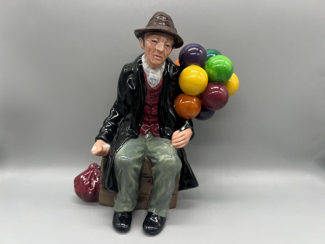 Vintage Royal Doulton the Balloon Man Figurine | Royal Doulton Balloon ...