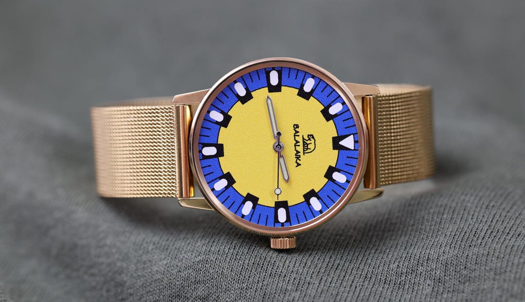 Vintage Quartz “banana” Blue Watch, Limited Wrist Watches. Custom Watch ...