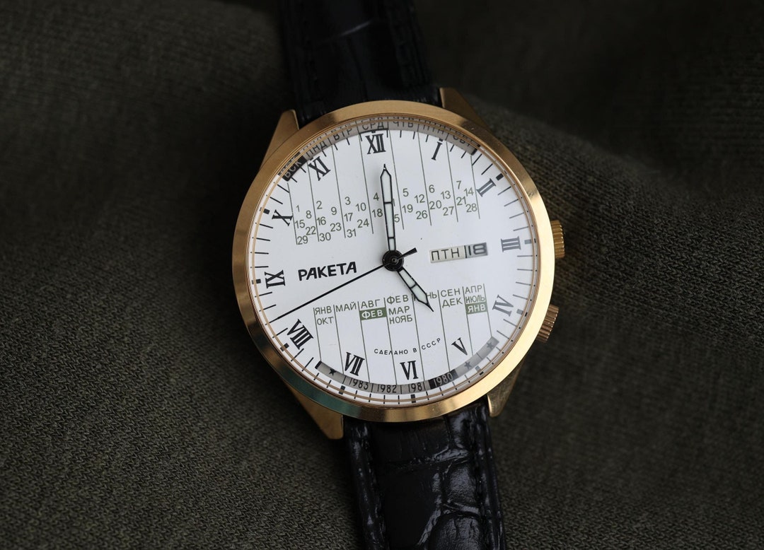 Raketa 2628 College Perpetual Calendar Vintage Mechanical Wristwatch ...